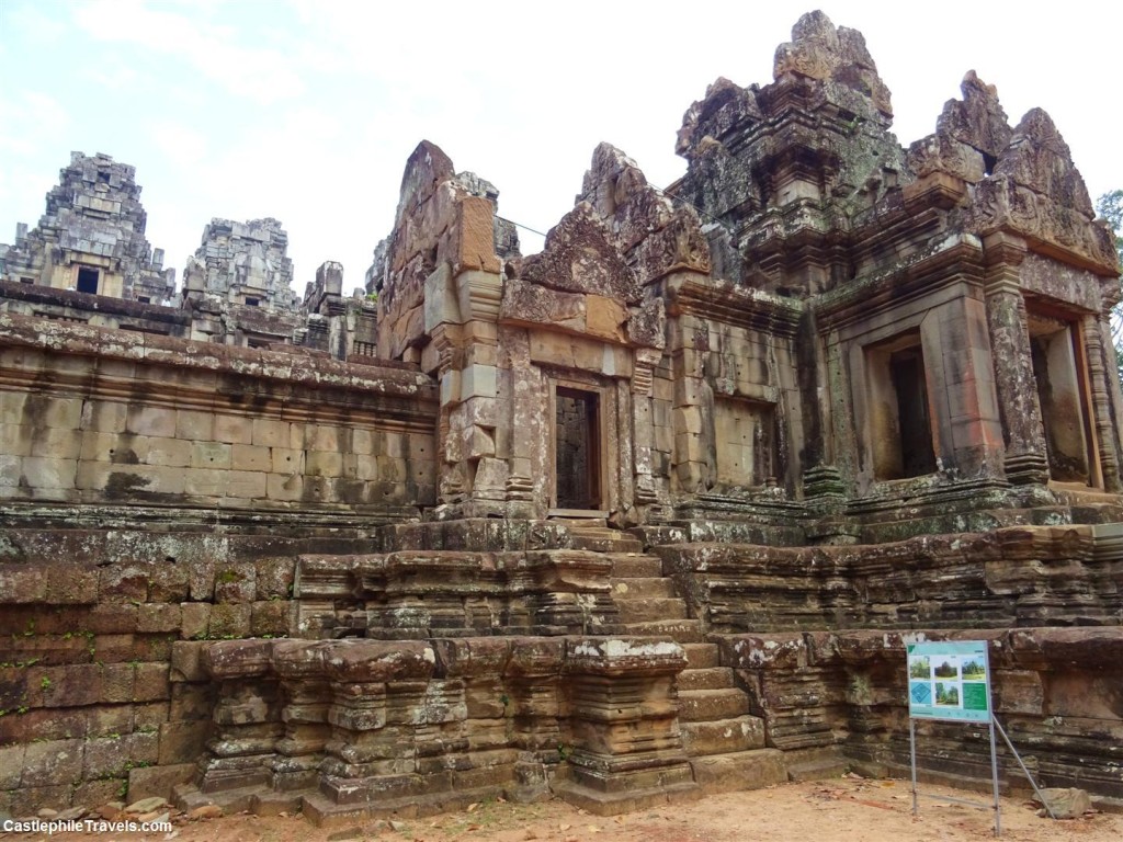 Climbing Ta Keo Temple - Castlephile Travels